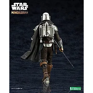 Kotobukiya Star Wars: The Mandalorian & Grogu with Beskar Staff ARTFX+ Statue, Multicolor