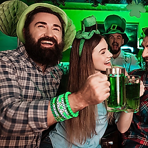 FAERLIIRY St. Patrick's Day Bracelets St. Patrick's Day Shamrock Charm Bracelets Adjustable Stretch Bracelets for Teen Girls rish Bracelet Irish Festival Party Favor Gifts, no gemstone