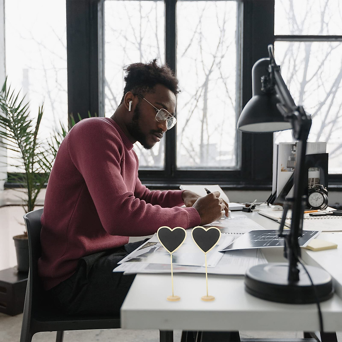 Cabilock 12pcs Decorative Ornaments Mini Erasable Chalkboards Place Cards for Weddings Small Blackboards Tabletop Chalkboard Signs Small Chalkboard Signs with Stand Buffet Wooden Bush