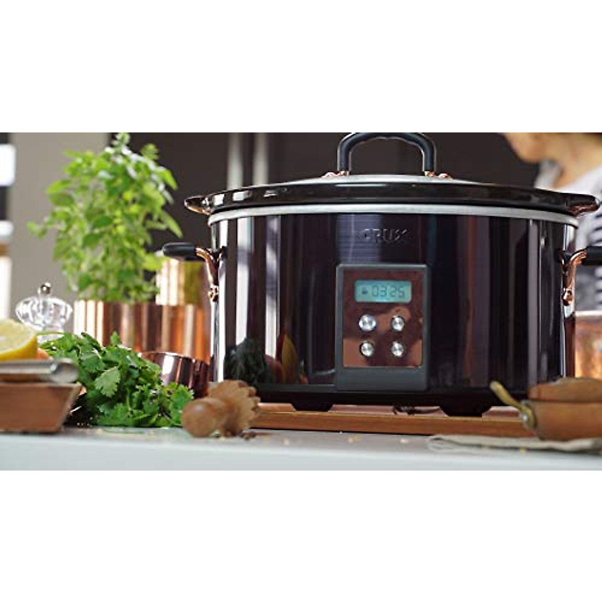 CRUX 6-Quart Programmable Digital Slow Cooker with 20 Hour Digital Countdown Timer, Black