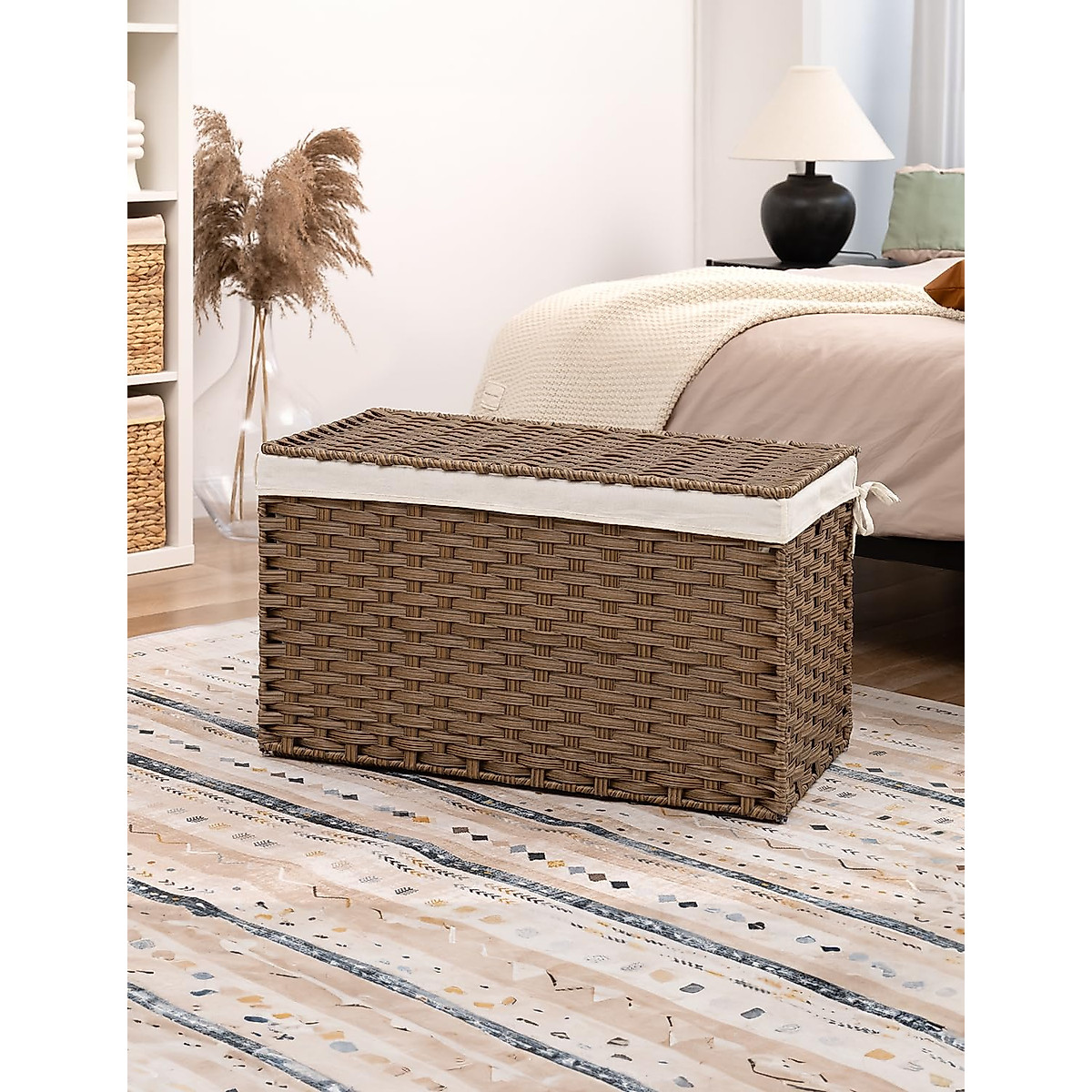 StorageWorks Storage Basket with Lid, 160 Liter Storage Box, Wicker Blanket Storage Basket with Handles, Foldable, Removable Fabric Liner, Metal Frame, For Bedroom, Laundry Room, Brown
