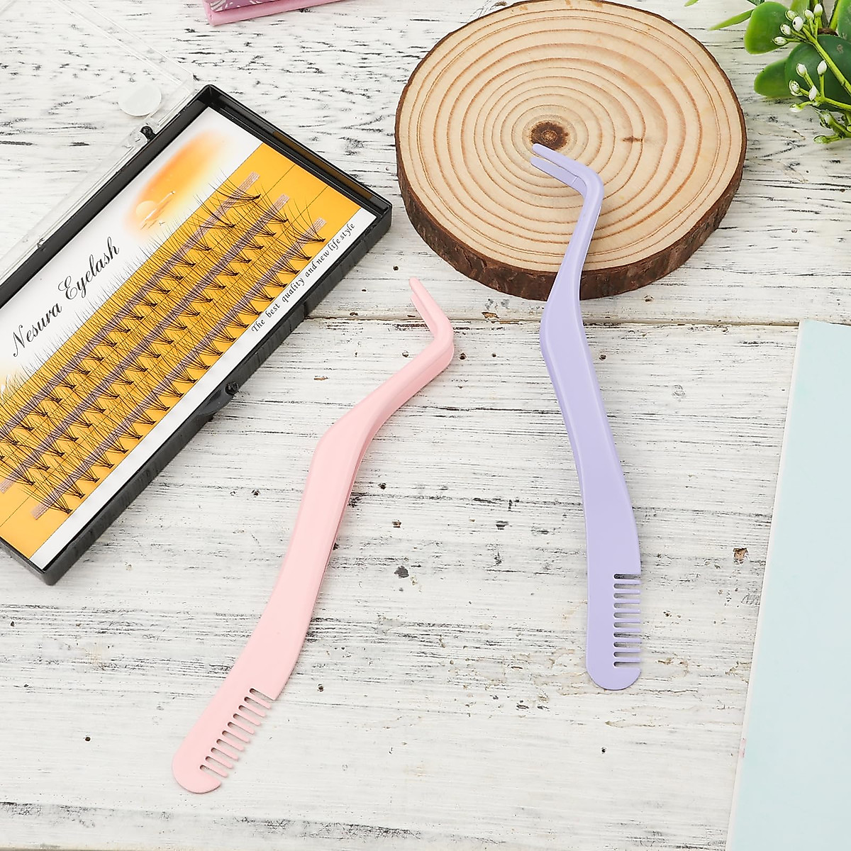 2pcs Eyelash Tweezers Set, Stainless Steel Eyelash Extension Tweezers with Comb False Lash Application Tool for Girls Women Beginners Makeup Artists (Light Purple, Light Pink)