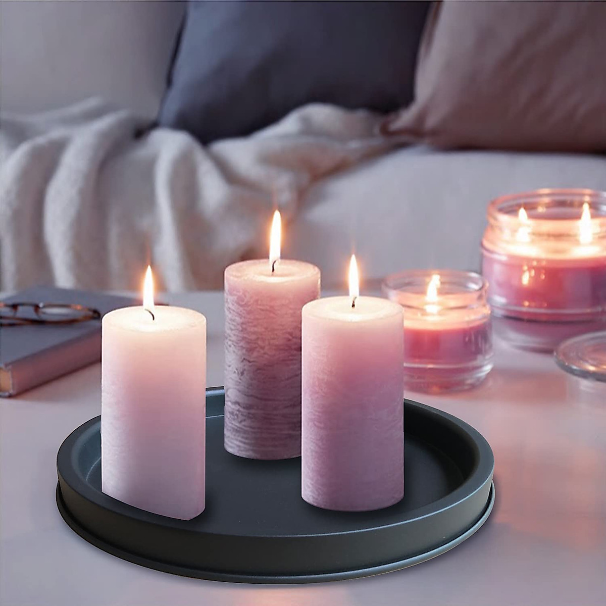 FRTIM 11.4 Inches Round Decorative Serving Tray, Green Decorative Tray Candle Tray for Coffee Dining Table Modern Farmhouse Kitchen Countertop Centerpiece Home Decoration