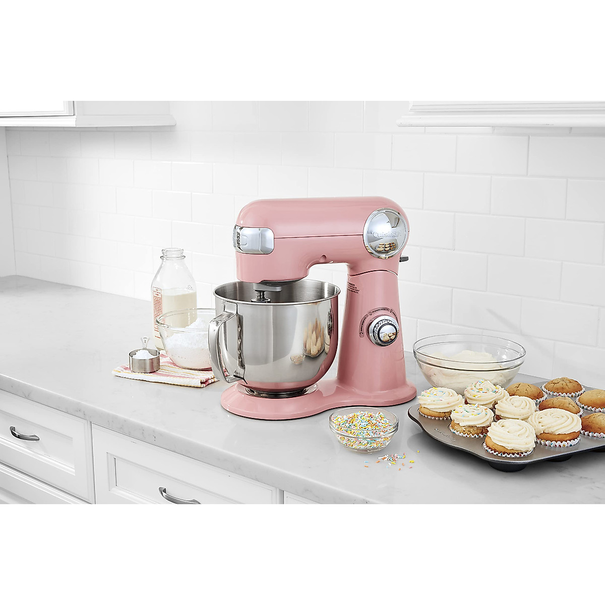 Cuisinart SM-50CO Precision Master 5.5-Quart 12-Speed Stand Mixer with Mixing Bowl, Chef's Whisk, Flat Mixing Paddle, Dough Hook, and Splash Guard with Pour Spout, Blushing Coral, Manual