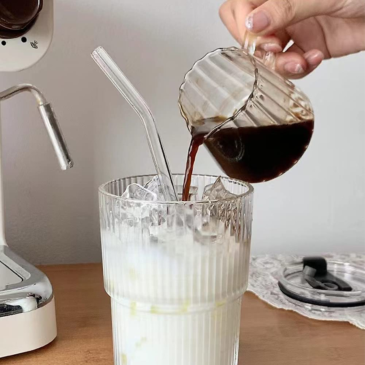 AKAVIG 1 pieces Classic Vertical Stripes Coffee Glass Cups with Lid and Straw - 14.5 Oz Ice Coffee Cup Ribbed Glassware