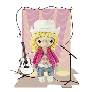 More Crochet Iconic Women: Amigurumi patterns for 15 incredible women who changed the world