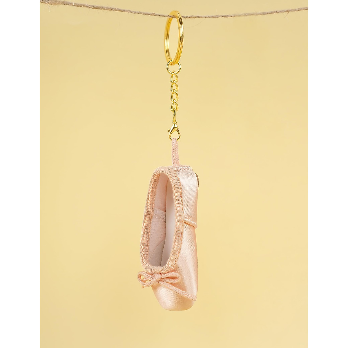 Daydance Girls Women Ballet Shoe Pedant Pink Point Shoe Keychain Decoration for Dancer, Ballerina Backpack, Dance Bags