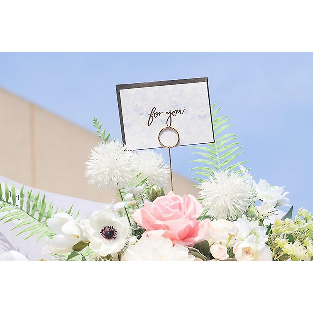 20 Pcs Golden Metal Wire Floral Place Card Holder Flower Picks Sticks Clip Round Photo Memo Note Holder Picks Clay Cake Accessories for Wedding Birthday Party(13 Inch)