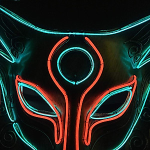 Amosfun Halloween Wolf LED Mask Wolf Head Light Up Mask Animal Costume Mask Halloween Cosplay Face Cover (Without Battery) Gold