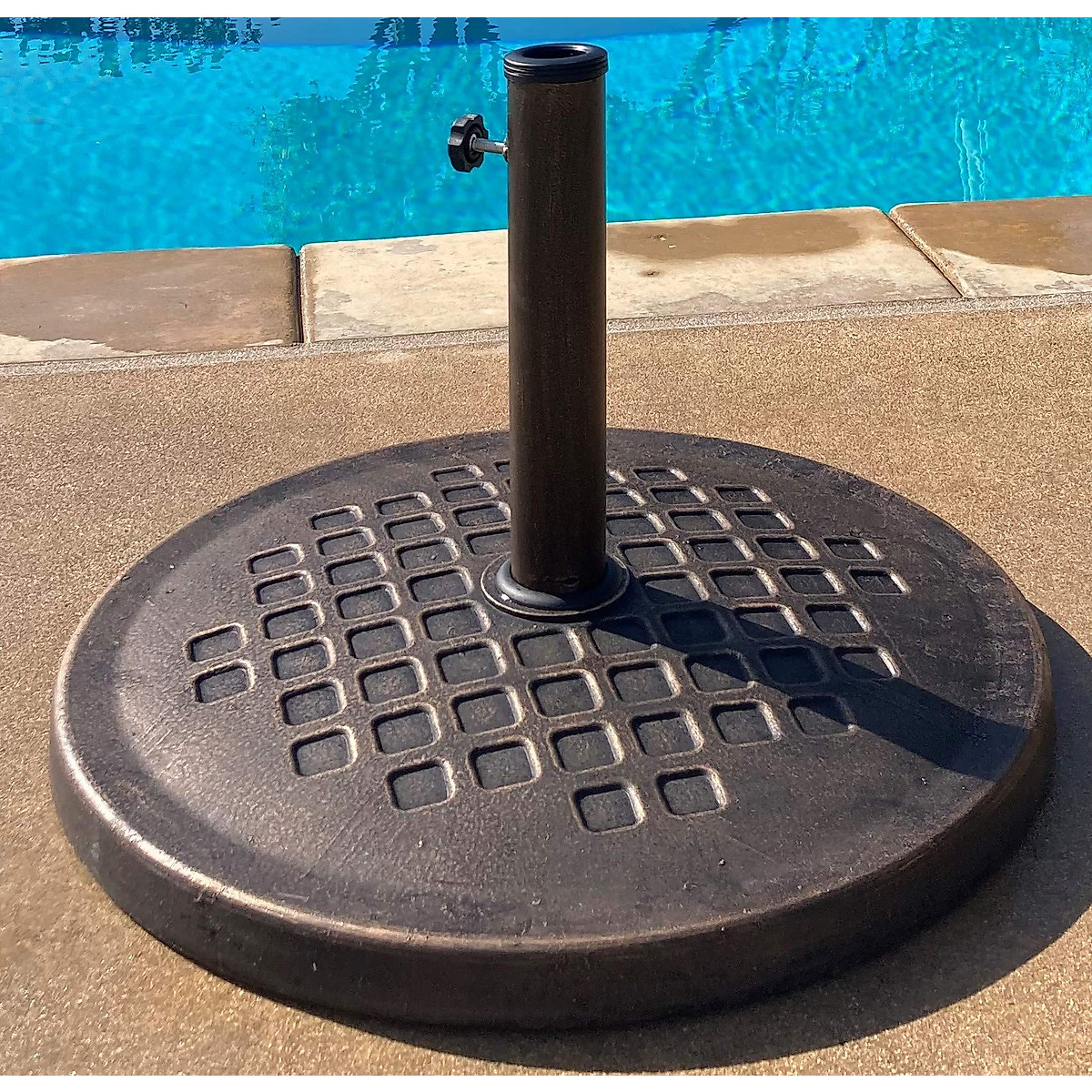 DC America UBP24241-BR 24-Inch Cast Stone Umbrella Base, Made from Rust Free Composite Materials, Bronze Powder Coated Finish