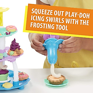 Play-Doh Bakery Creations Dough Art, Brown (Amazon Exclusive)