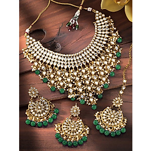 Aheli Elegant Indian Wedding Wear Faux Kundan Studded Choker Necklace with Maang Tikka Set Ethnic Fashion Jewelry for Women (Green Kundan & Pearl Drop)