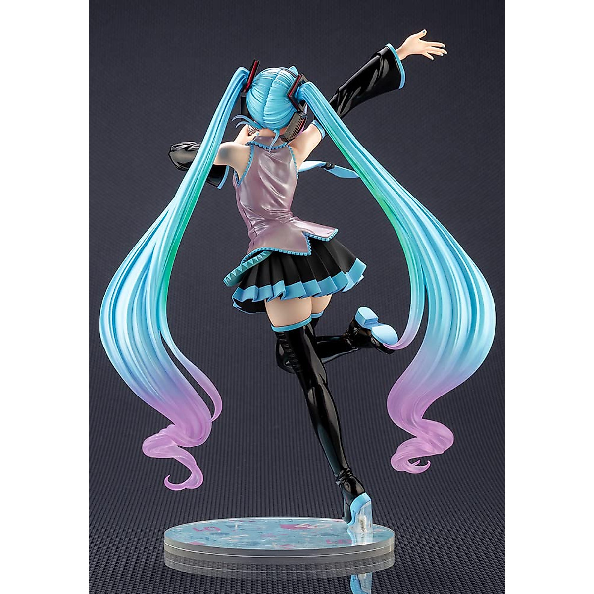 Kotobukiya Hatsune Miku feat. My Little Pony Bishoujo Statue, Multicolor