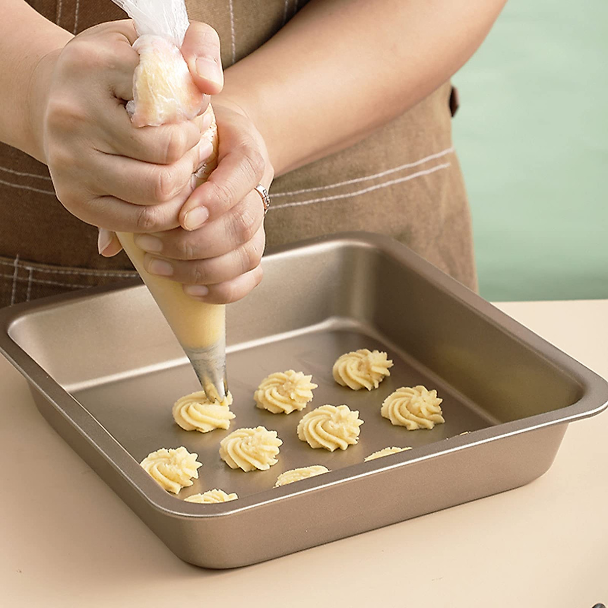 400 Pcs Disposable Piping Bags 12inch Anti-Burst Pastry Bags, Tipless Icing Piping Bag for Cake, Cream Frosting and Cookie Decoration Supplies