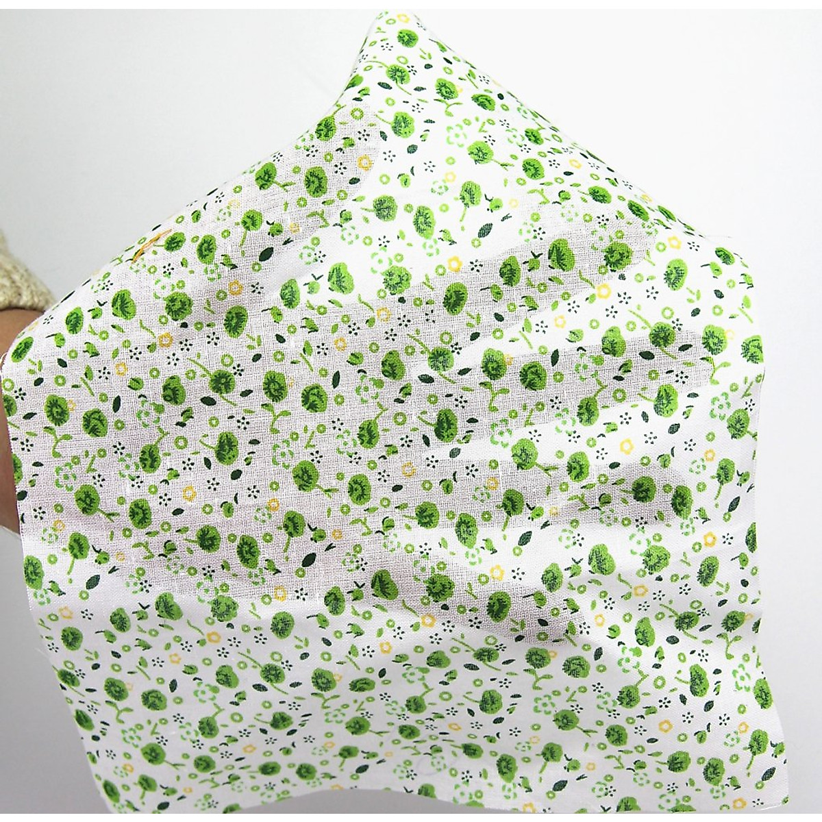 50pcs 1010cm Fabric Patchwork Craft Material Batiks Mixed Squares Bundle