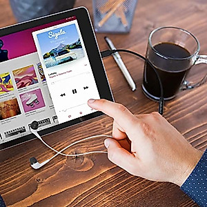 NLJX TECH USB C to 3.5mm Audio Adapter, USB Type C to 3.5mm Headphone Jack Adapter Female to Male for Samsung S8 S20 Series, S21, Note10, Pixel 2, iPad, MacBook（Black）