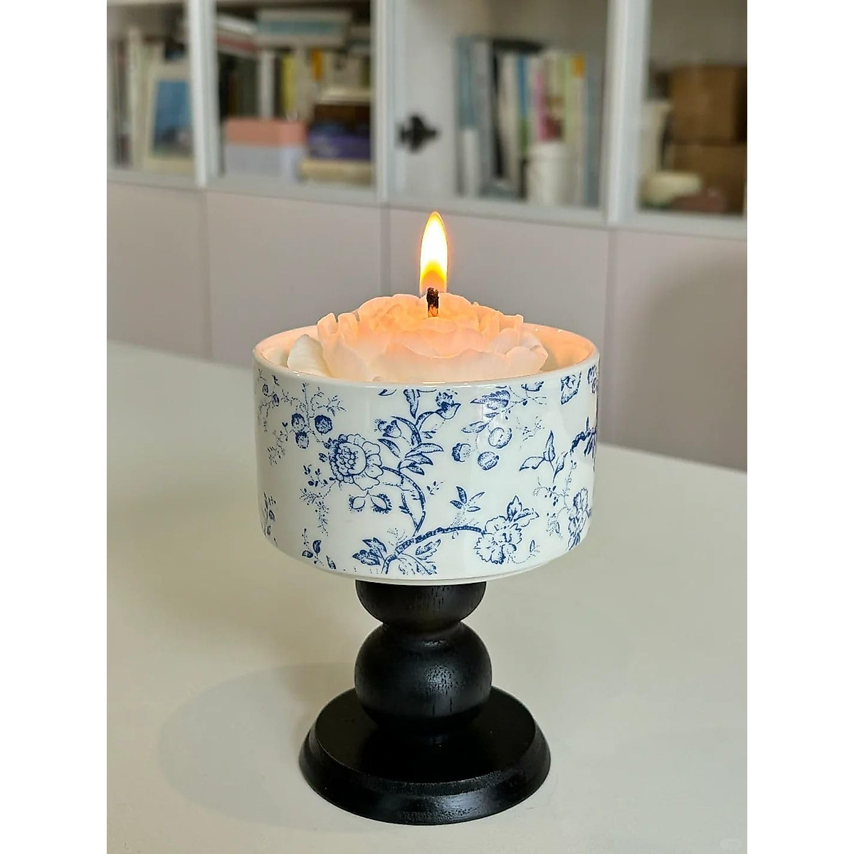 Blue and White Porcelain Scented Candles, Goblet Ceramic Jar Candles for Home Scented, Natural Soy Candle for Gift and Home Decor, 25 Hours Long Burning, Four Scents