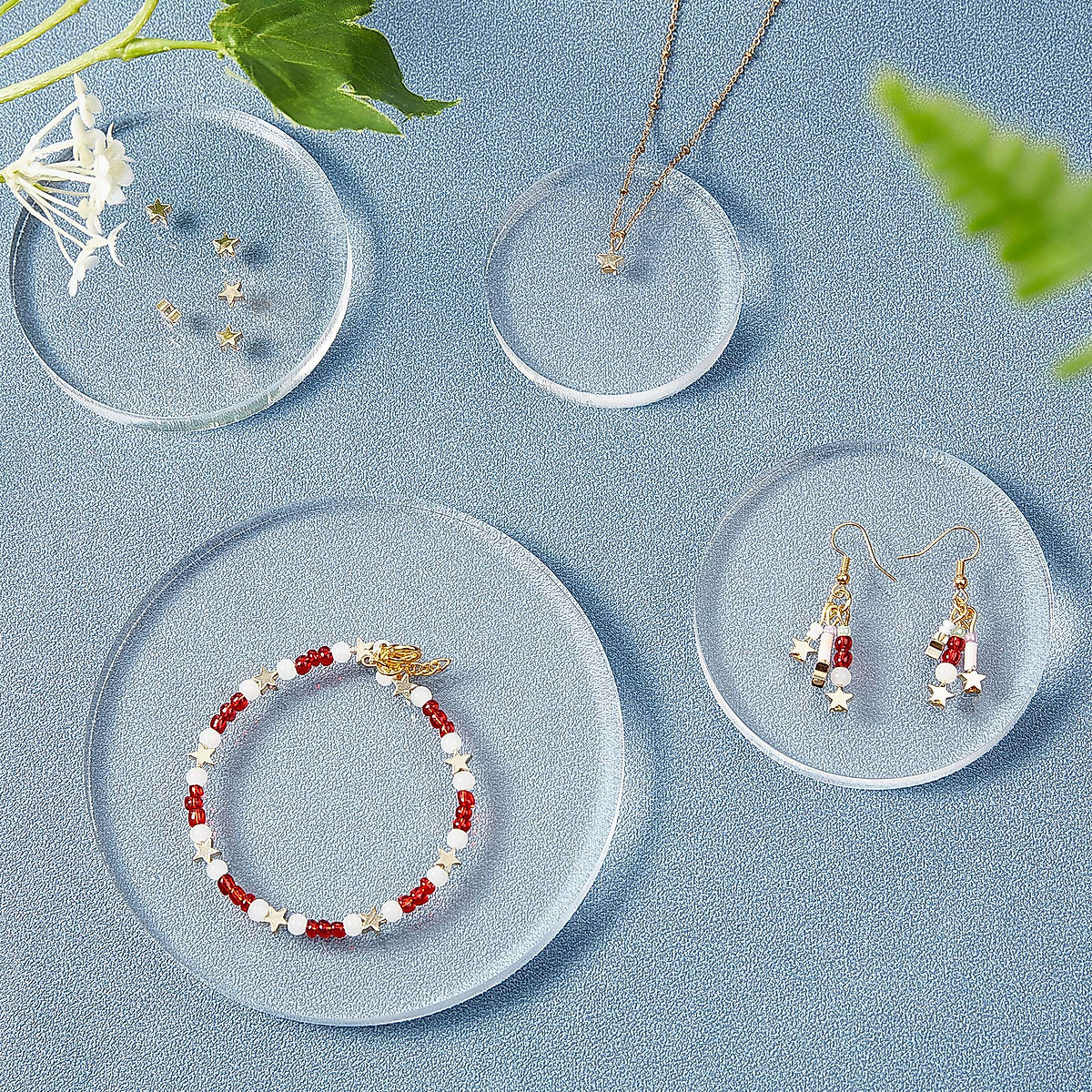 PH PandaHall 60pcs 14K Gold Star Beads 6mm Twinkle Star Beads Long-Lasting Spacer Beads Metal Brass Star Charm Beads Jewelry Beads for Necklace Bracelet Earring Christmas 4th of July