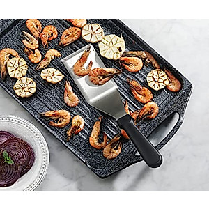 New Star Foodservice 36152 Plastic Handle Heavy Duty Hamburger Turner/Spatula with Cutting Edge, 11.5-Inch, Black