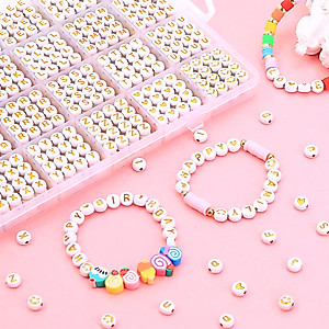 XIMISHOP 1400pcs Round Letter Beads for Jewelry Making, 28 Style Gold A-Z Alphabet Acrylic Beads Kits Heart Beads for Bracelets Making (4 * 7mm)