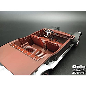 AMT 1968 Pontiac GTO Hardtop Craftsman Plus 1:25 Scale Model Kit