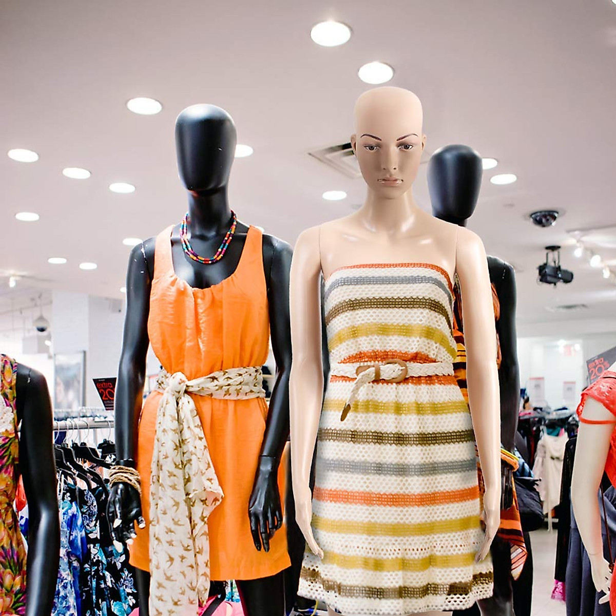 Female Sewing Mannequin Polypropylene (PP) Full Body Retail 69 inches MannequinMaterial Mannequin Torso Detachable Stand Head Arm Rotation Metal Base for Display Clothing