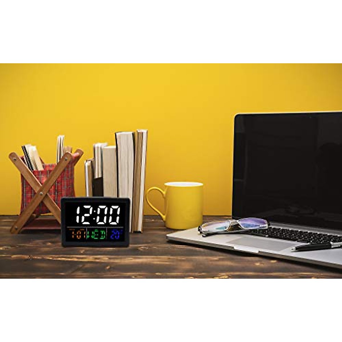 Digital Alarm Clock, with 5.5" Large LED Time Display, Adjustable Alarm Volume, 6 Level Brightness, Alarm Settings, USB Charger, Temperature Detect, Snooze, Clocks for Bedroom, Bedside, Desk, Black