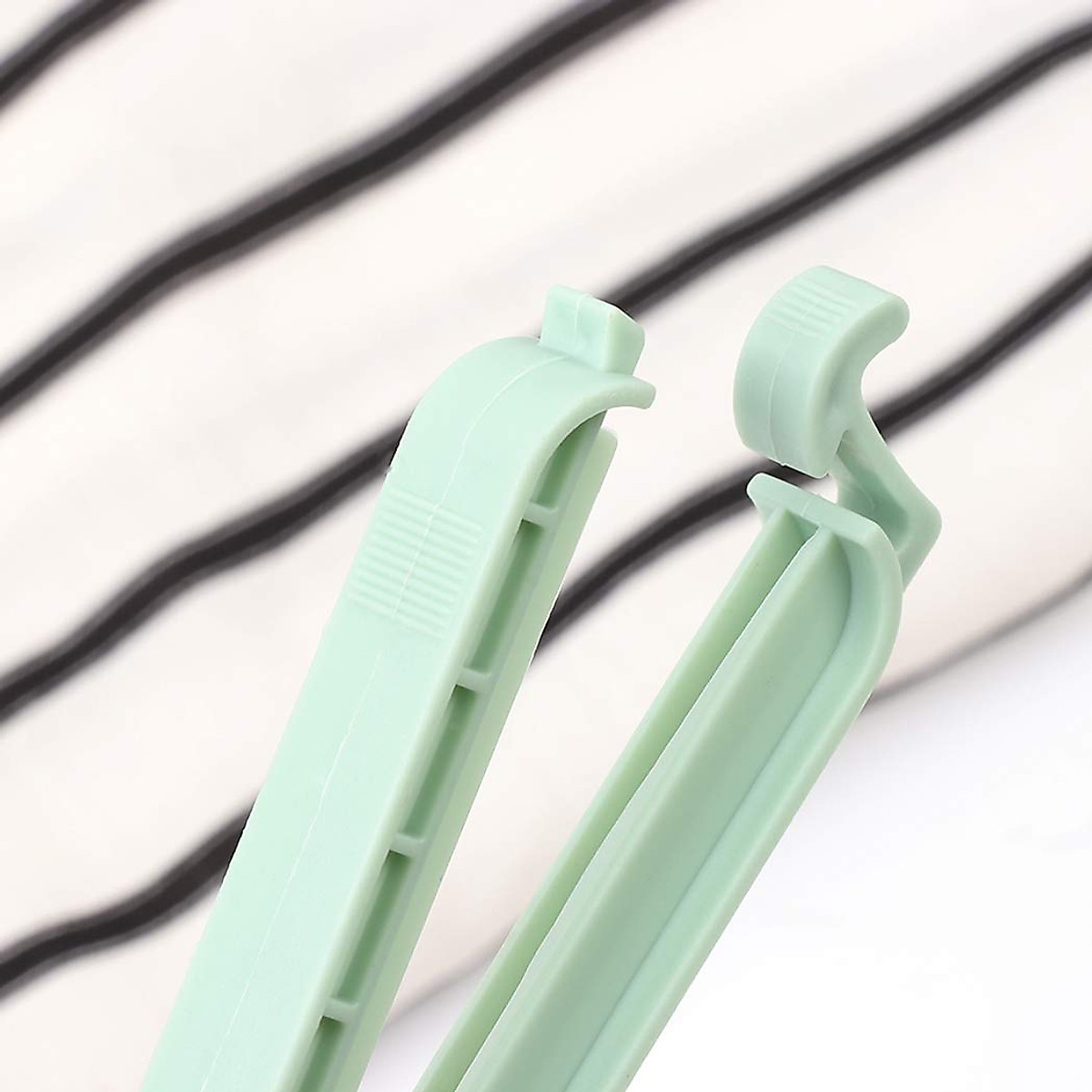 TAMOSH 12 Pcs Sealing Chips Food Bag Storage Clips Colorful for Snack and Tea Bags Sandwich Kitchen Clips Potato Chips Sturdy