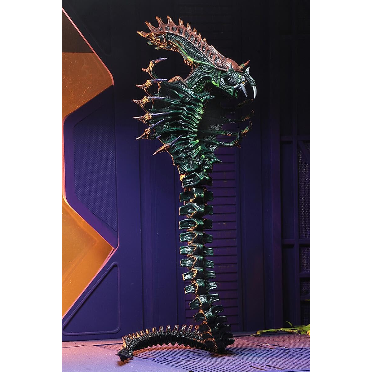 Stufanim Snake Alien Alienns Vs Preedator Black 7.1 Inch Figure - Toy Collection - Gifts for Friends, Family, Anime Lovers