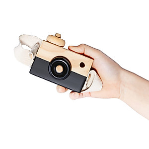 Liangxiang Wooden Camera Toy, Mini Wooden Camera Toy Pillow for Toddler Baby Neck Hanging Camera Photographed Props Present Clothing Accessory Cute Camera Toy Kid’s Room Hanging Decor Gift (Black)