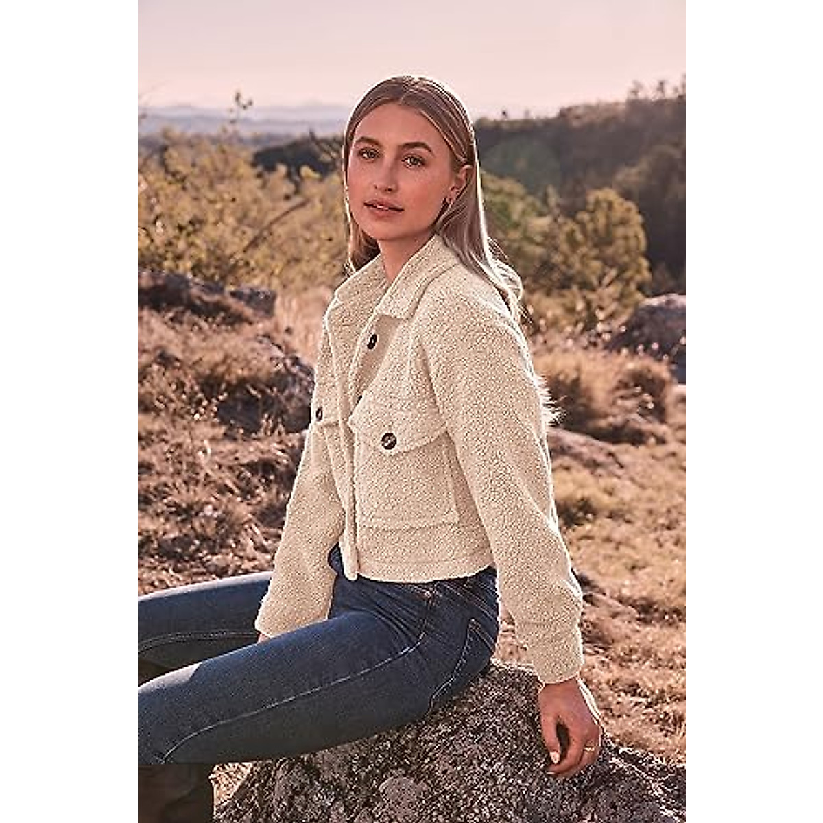 PRETTYGARDEN Womens Fall Clothes Sherpa Shacket Jacket Fuzzy Lapel Button Down Cropped Coat Winter Outerwear (Beige,Large)