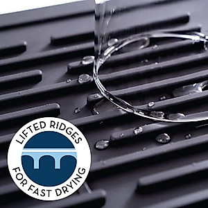 S&T INC. Silicone Mat for Kitchen Counter, Kitchen Drying Mat, Large Dish Drying Mat Silicone, Heavy Duty, Non-Slip, Dishwasher Safe and Heat Resistant, Black, 16 Inch x 18 Inch, 1 Pack