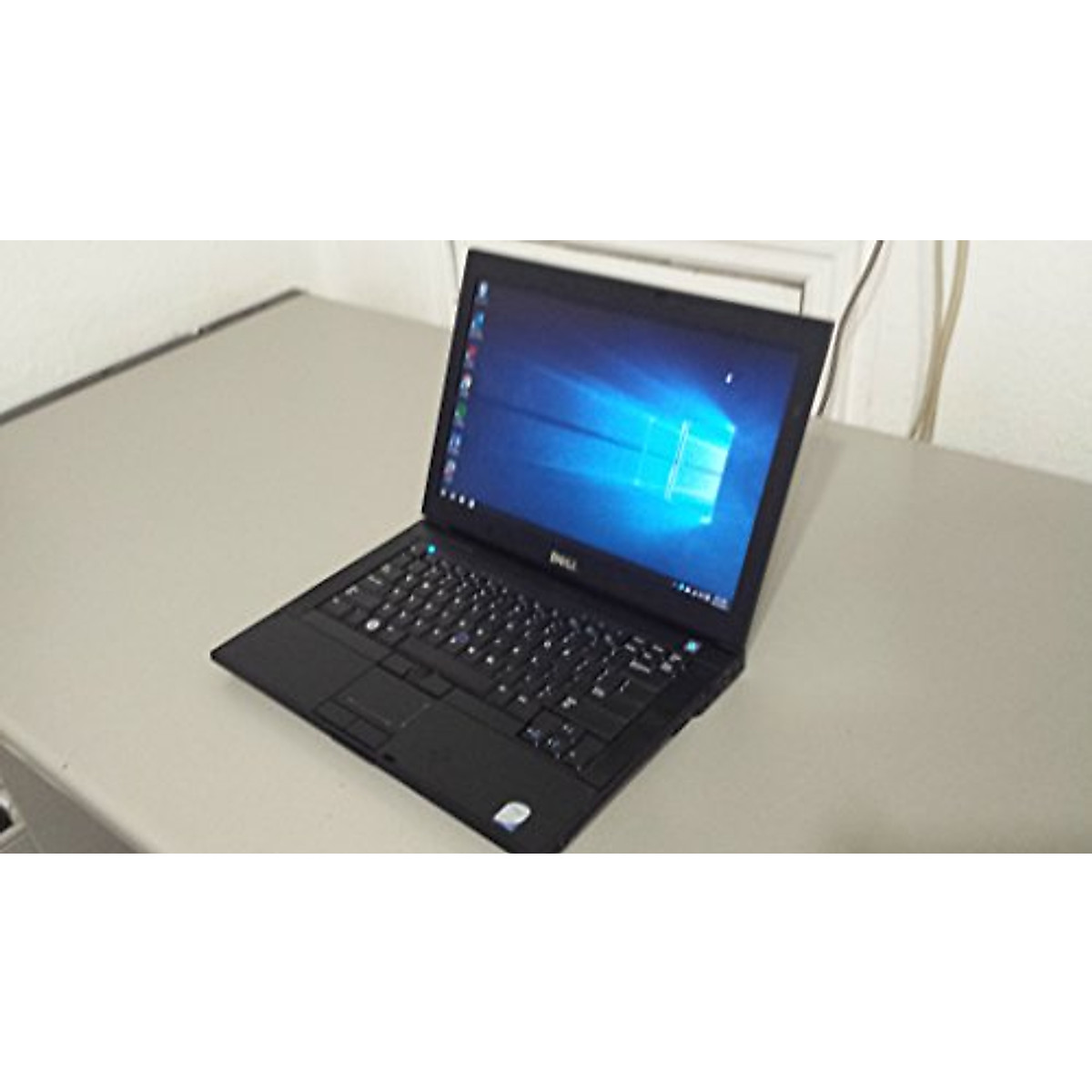 DELL LATITUDE E6400 CORE 2 DUO 2.0GHZ 160GB 2GB CDRW/DVD 14.1" XP PRO