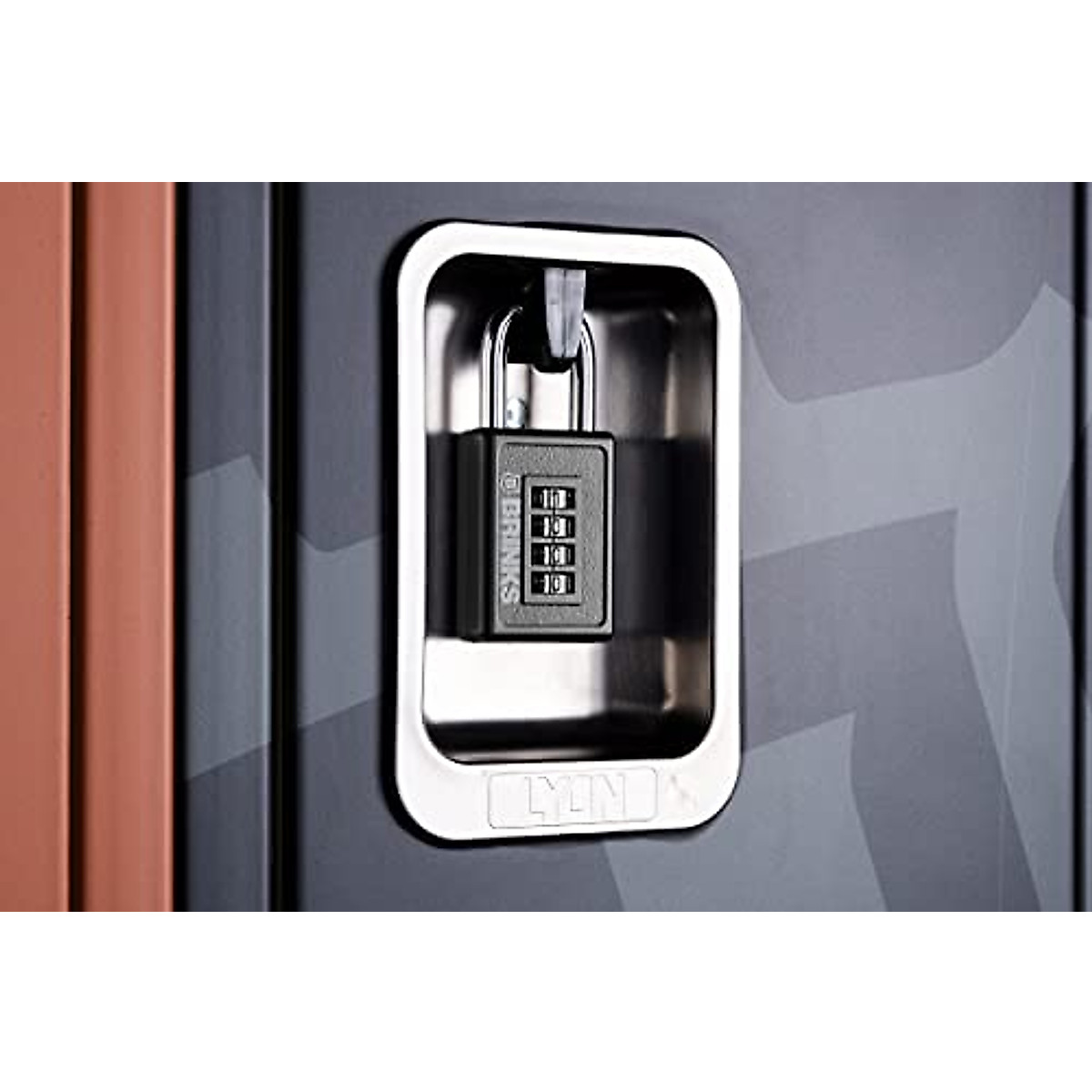 BRINKS - 40mm 4-Dial Resettable Sports Padlock - Zinc Die-Cast Body with Chrome Plated Shackle, Navy