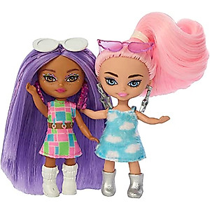 Barbie Five Barbie Dolls, Barbie Extra Mini Minis Bundle, Small Dolls with Colorful Fashions and Accessories