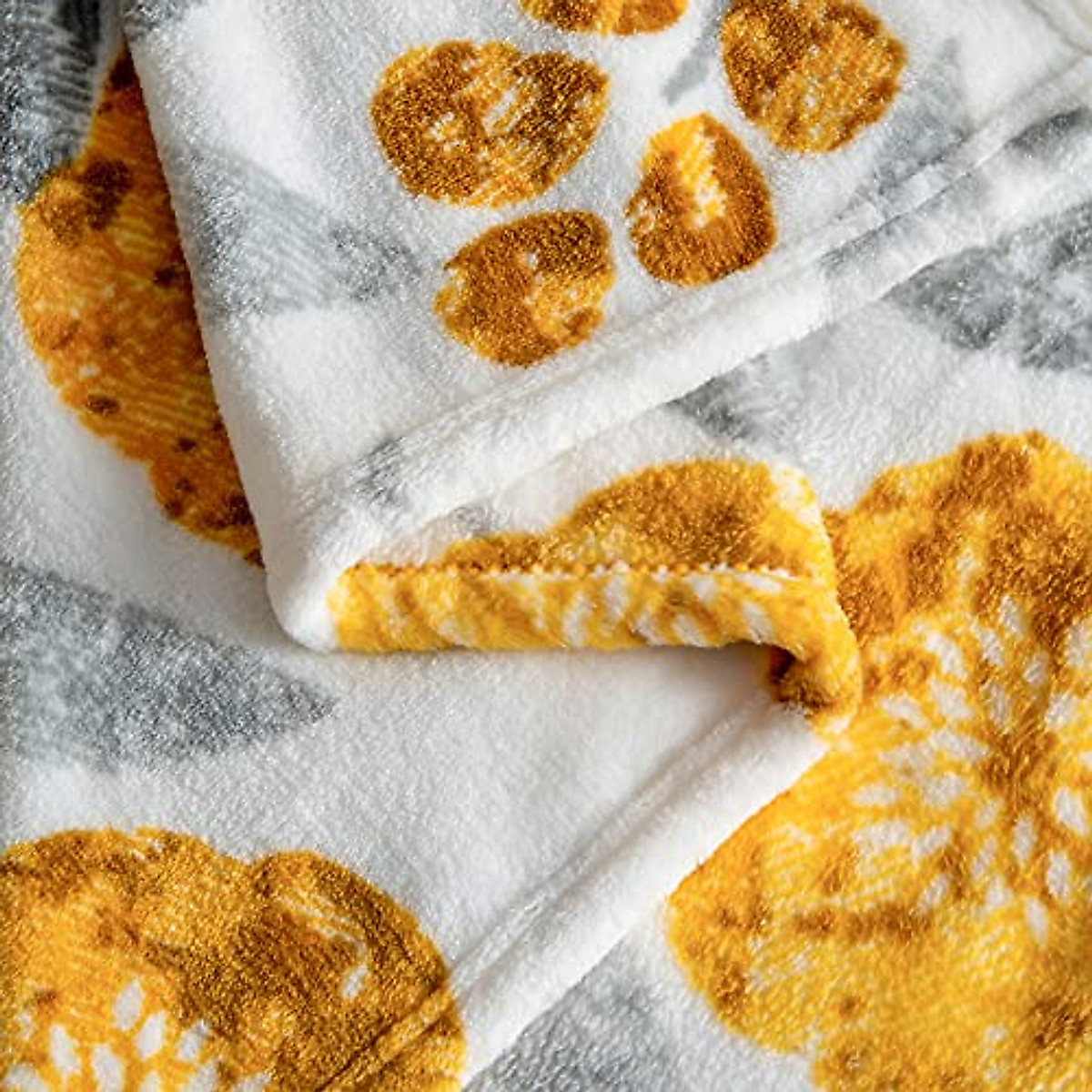 BEDELITE Fleece Throw Blanket for Couch and Bed 60" X 70", 350GSM Thick & Warm Oversized Fall Blanket - Farmhouse Boho Soft Cozy Fuzzy Blankets(Yellow Floral)