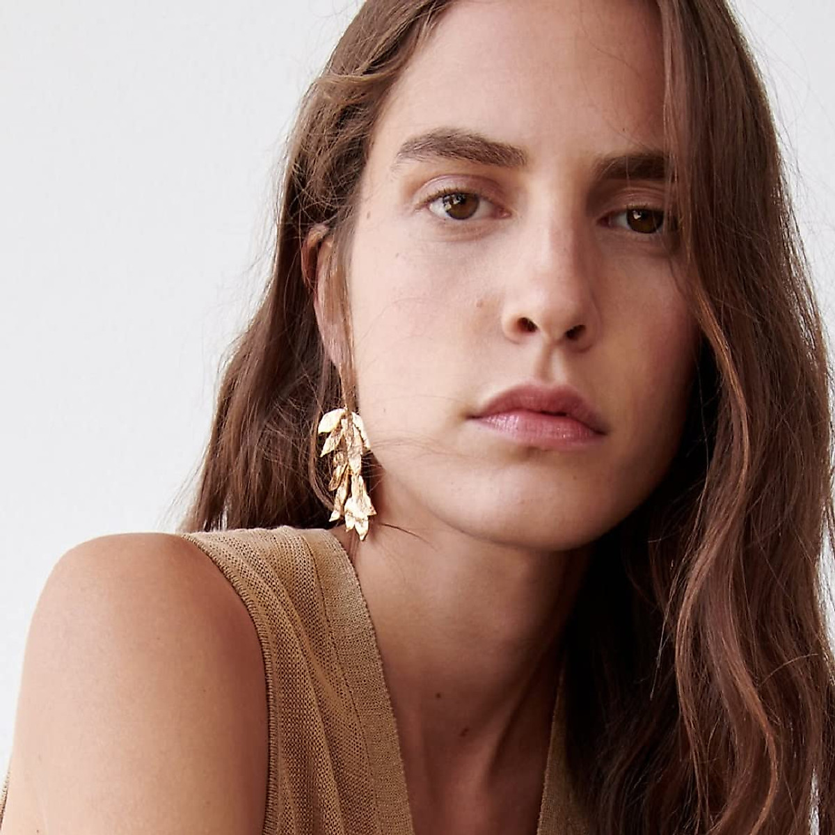 Golden Leaf Cluster Earrings for Women, Golden Leaf Chandelier Earrings, Gold Tree Leaf Statement Dangle Earrings Hypoallergenic, Cute Leaf Plant Drop Earrings, Flower Floral Leaf Bohemian Earrings