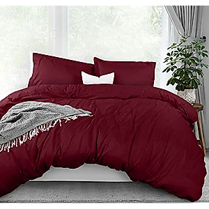 Utopia Bedding Duvet Cover Queen Size Set - 1 Duvet Cover with 2 Pillow Shams - 3 Pieces Comforter Cover with Zipper Closure - Ultra Soft Brushed Microfiber, 90 X 90 Inches (Queen, Burgundy)