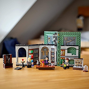LEGO Harry Potter Hogwarts Moment: Potions Class 76383 Brick-Built Playset with Professor Snape’s Potions Class, New 2021 (270 Pieces)