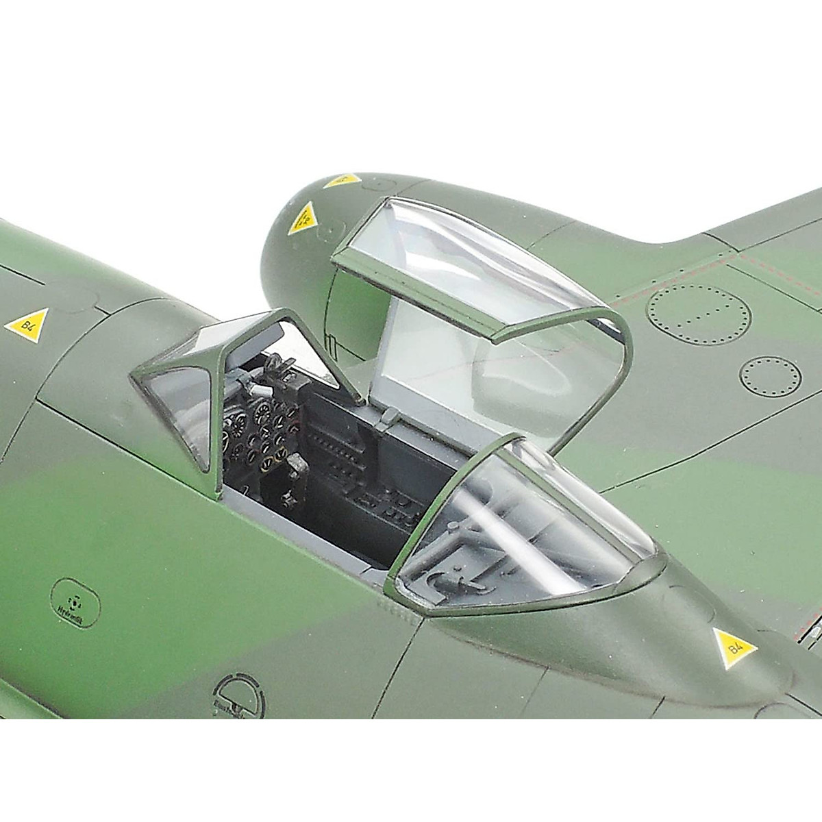 Tamiya Models Messerschmitt Me 262A-1a Model Kit
