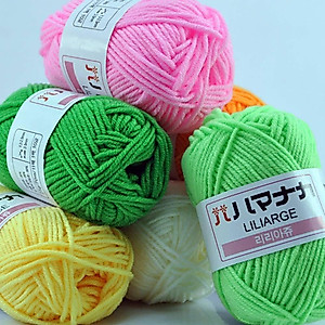 Double Knitting Yarn 25G Crochet Yarn Craft Making Knitting Yarn Balls Perfect for Arts & Crafts Random Color Dependable Performance Black