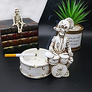 Halloween Gifts Skull Ashtray Decoration - Gothic Spooky Skeleton Cigarette Smoker Ash Tray Smoking Room Office Bar Ornament Skull Party Decor Scary Fantasy Gifts for Smokers