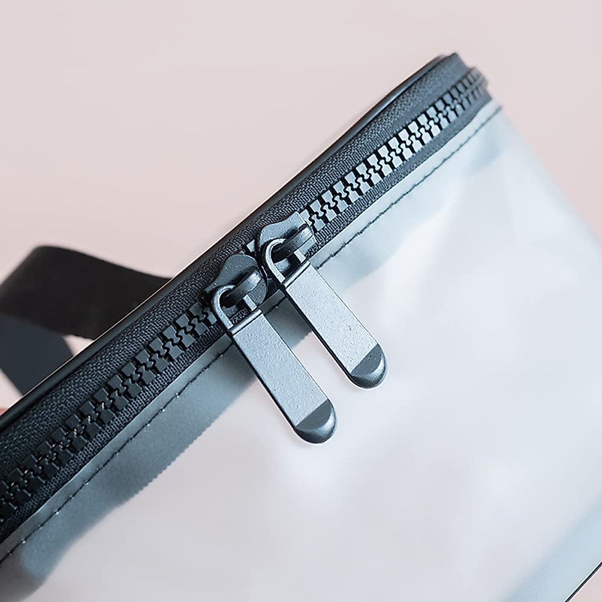 SLYZLGC Clear Waterproof Makeup Portable Mini Travel Toiletries Bag, Pvc Pouch With Zipper Packing Women Cosmetic Organizers With Handle For Vacation Beach Travel, Bathroom Shower Transparente(CJSJ)