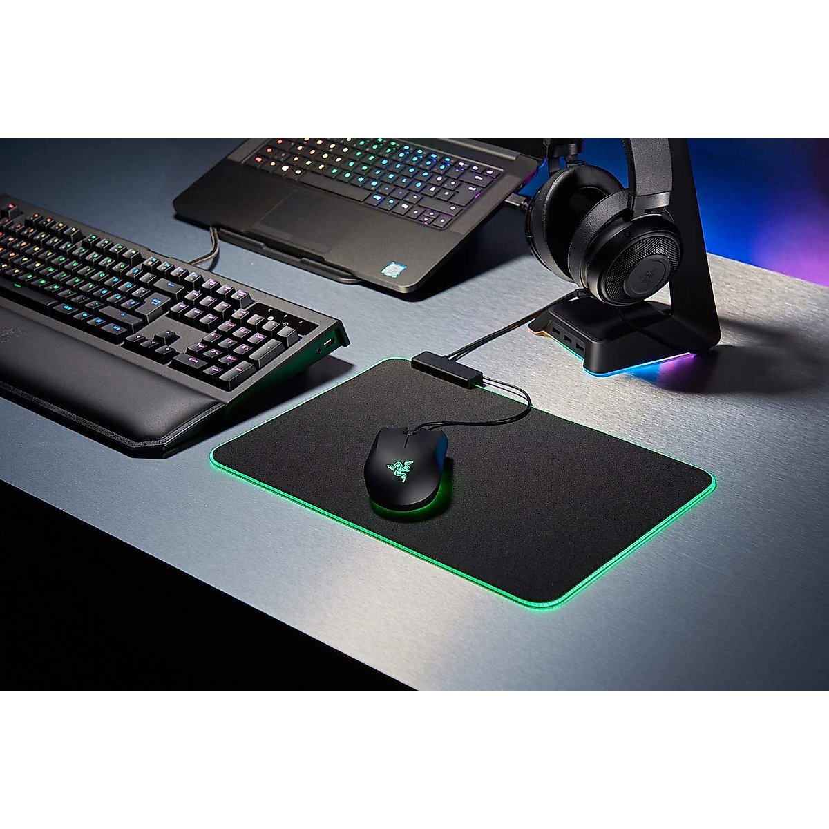 Razer Goliathus Extended Chroma: Micro-Textured Cloth Surface - Optimized for All Sensitiviy Settings and Sensors - Powered by Razer Chroma - Soft Extended Gaming Mouse Mat