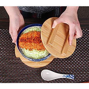 Hinomaru Collection Japanese Kamameshi Style Rice Noodle Bowl with Bamboo Lid Trivet Chopsticks and Porcelain Spoon Bowl Set (Hokusai Wave)