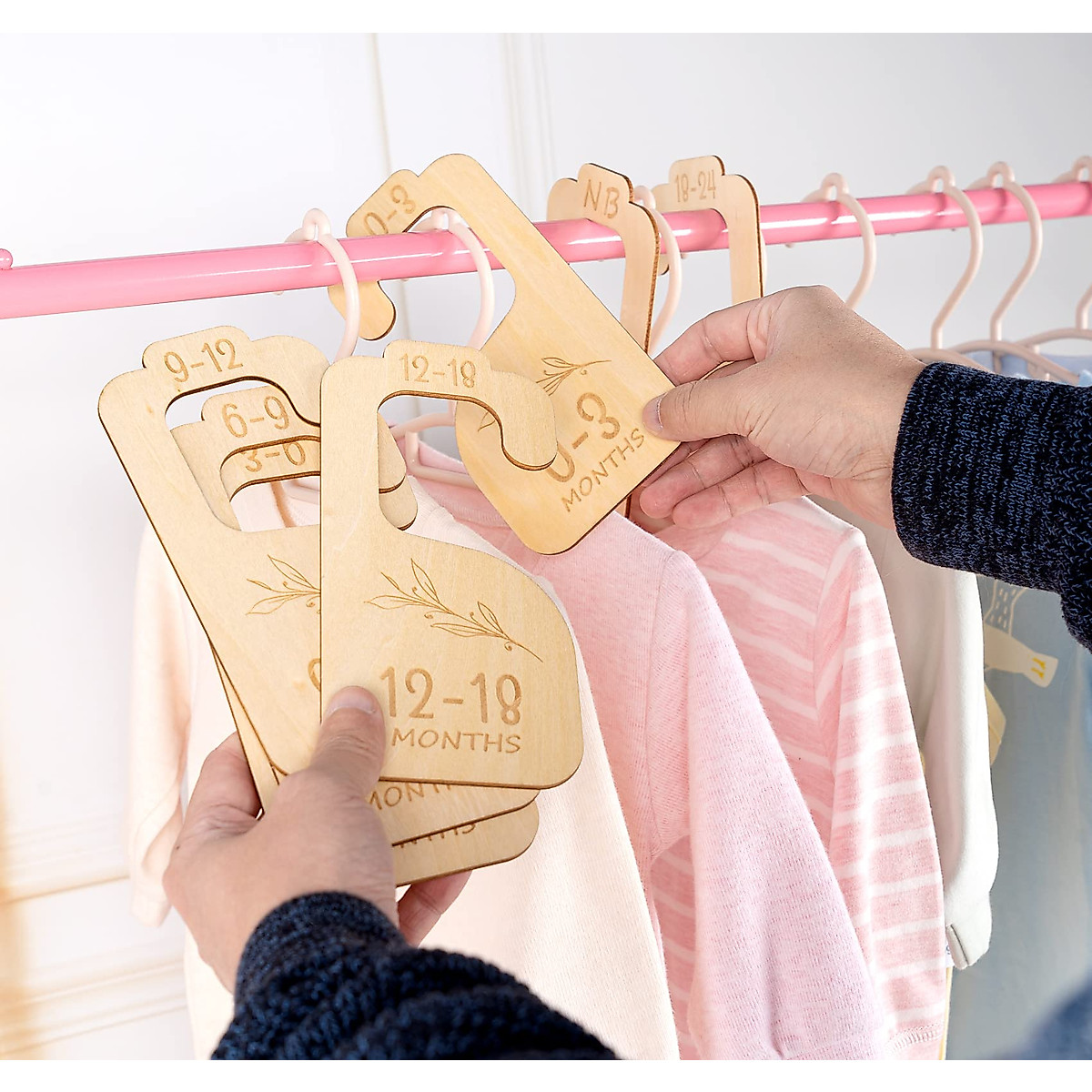 ABSOFINE Baby Closet Dividers, 8PCS Wooden Double Nursery Closet Size Dividers, Baby Closet Organizer Closet Dividers from Newborn to 24 Months for Baby Girls or Boys