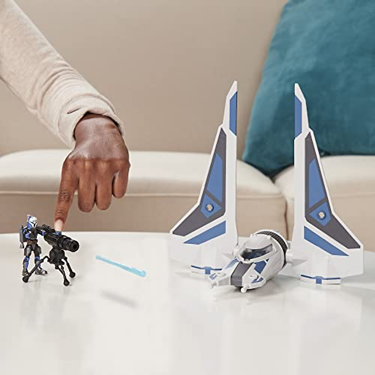 Hasbro Mission Fleet Bo-Katan Gauntlet Starfighter