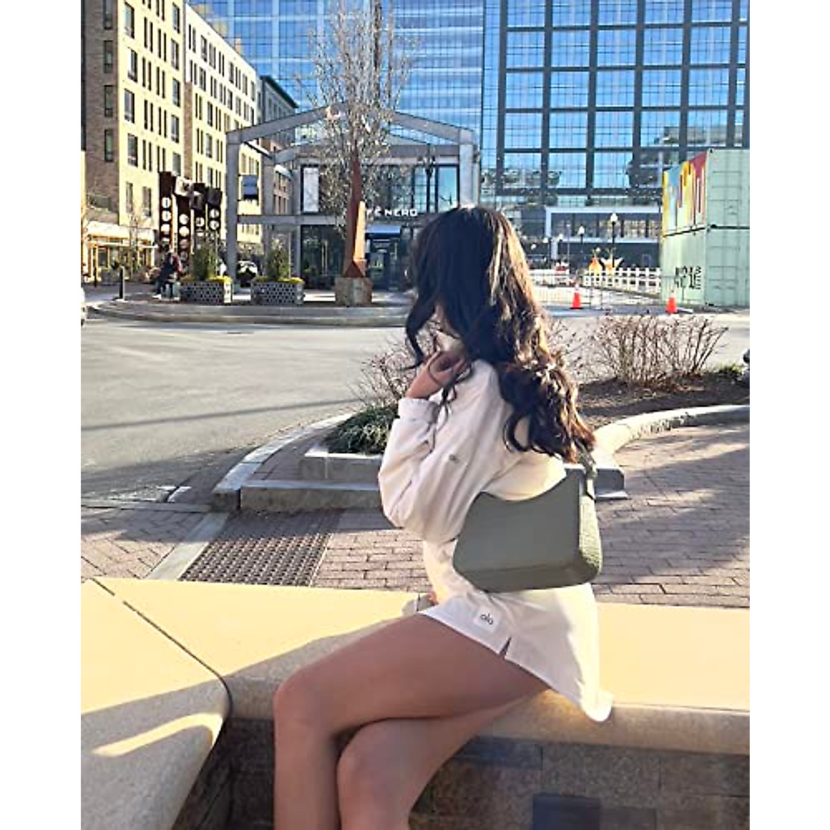 Tiri & Tishtrya Women's Small Shoulder HandBags | Trendy Small purse | Adjustable Strap Purses | Trending Leather Handbag (Green)