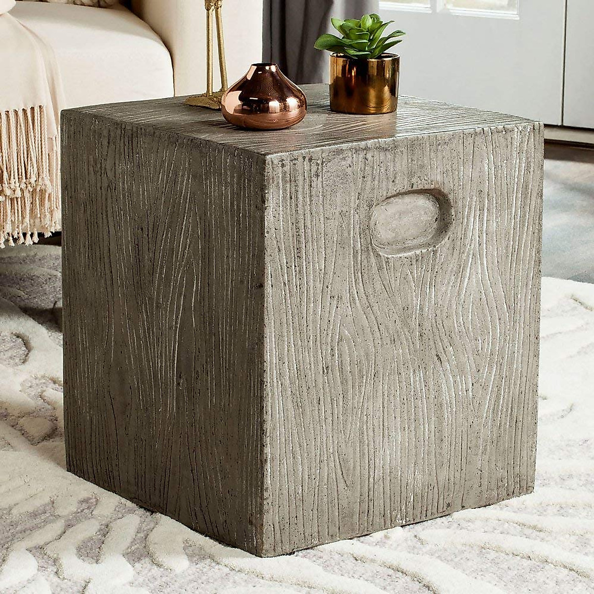 SAFAVIEH Outdoor Collection Cube Modern Dark Grey Concrete Accent Table (Fully Assembled)