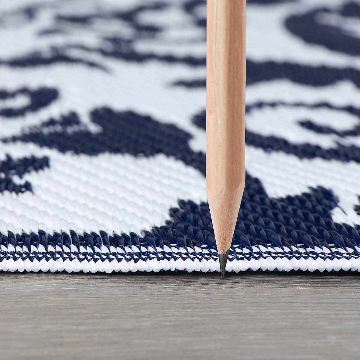 Reversible Plastic Straw, Water Resistant Outdoor Rug 9x12 for Patio, Deck, Porch, Camping, RV | Fade Resistant Outside Area Rugs for Patios | Size 8'10'' x 11'10''